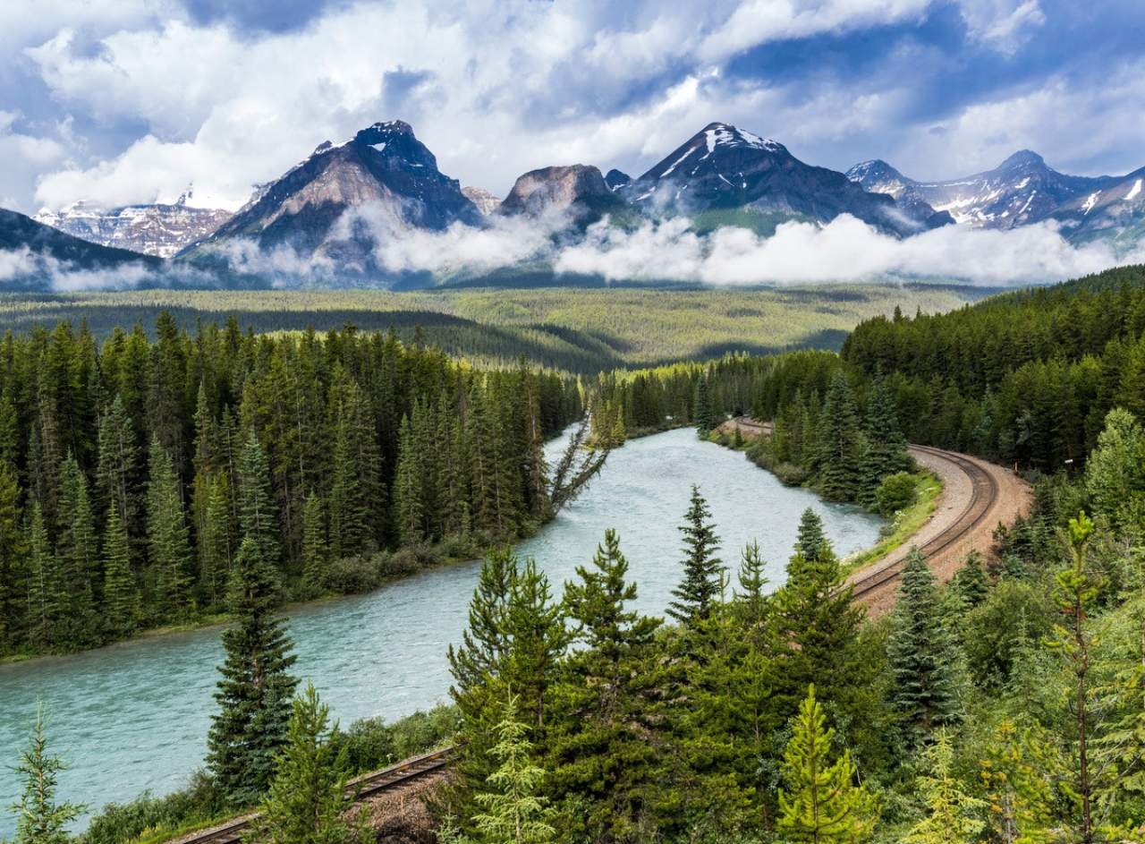 How Fresh Tracks Canada transformed travel payments with… | Flywire